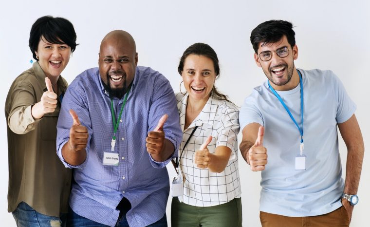 What Is a Salaried Employee? Pros & Cons You Should Know - The Camelo Blog